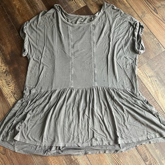 American Eagle Outfitters | Tops | Soft Sexy American Eagle Tee | Poshmark